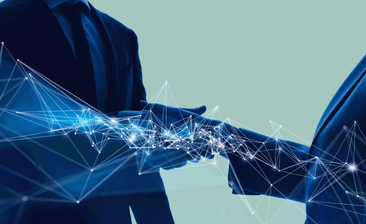 How Consistent Communication Creates Seamless Shift Transitions | CMOE